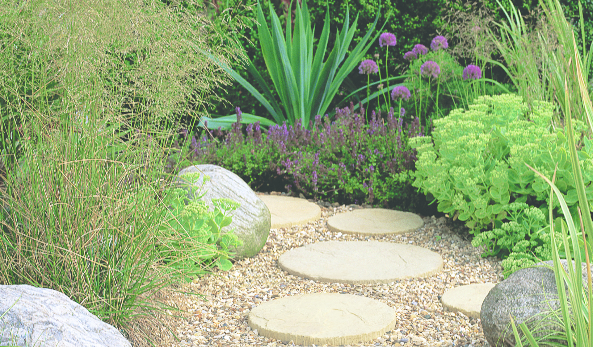 Round Garden Stepping Stones Round Black Slate Flagstone Stepping